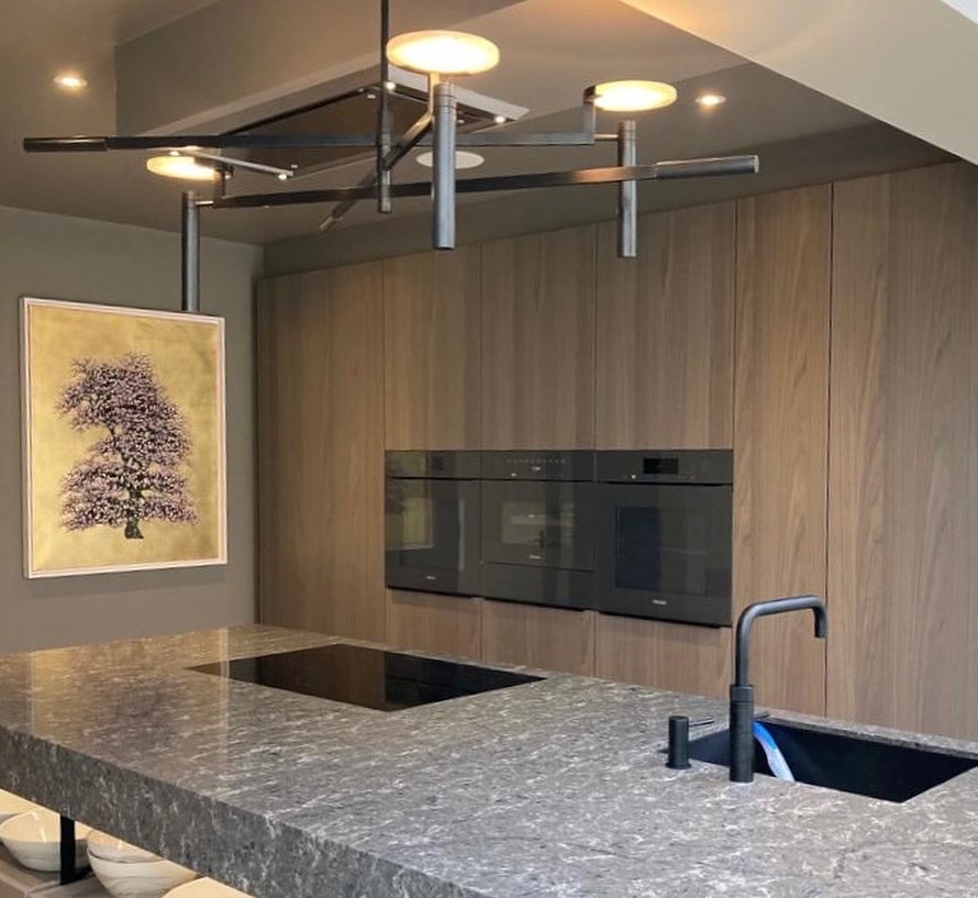 Melange Large Floating Disc Chandelier in Bronze with Alabaster - Lumiere